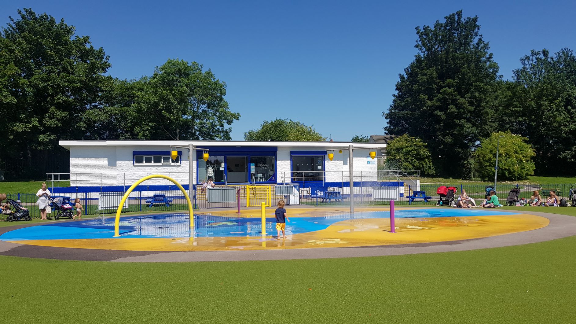Bennett's Splash Park & Splashside Café - The Family Ticket