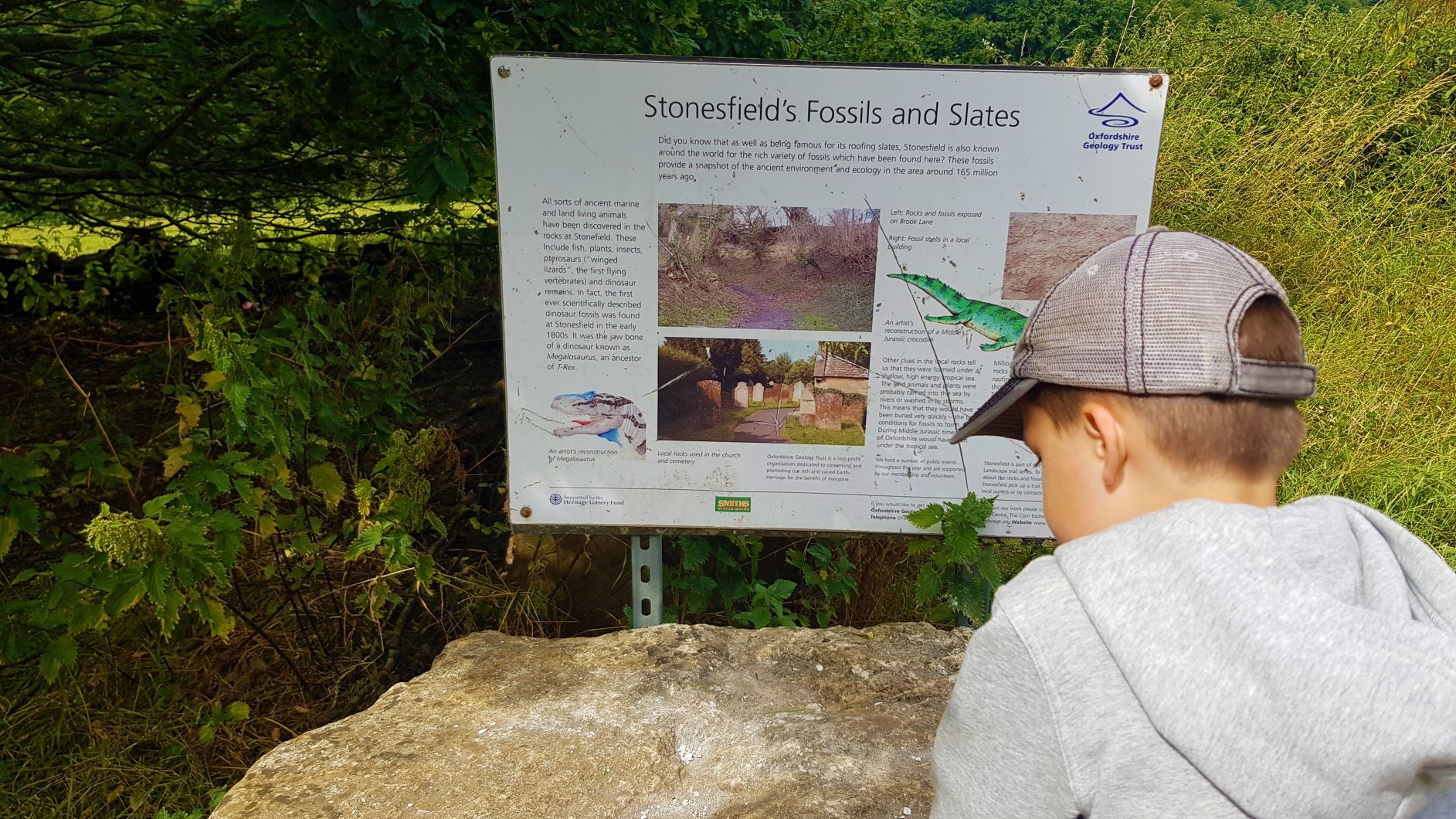 Evenlode River Paddling | Stonesfield - The Family Ticket