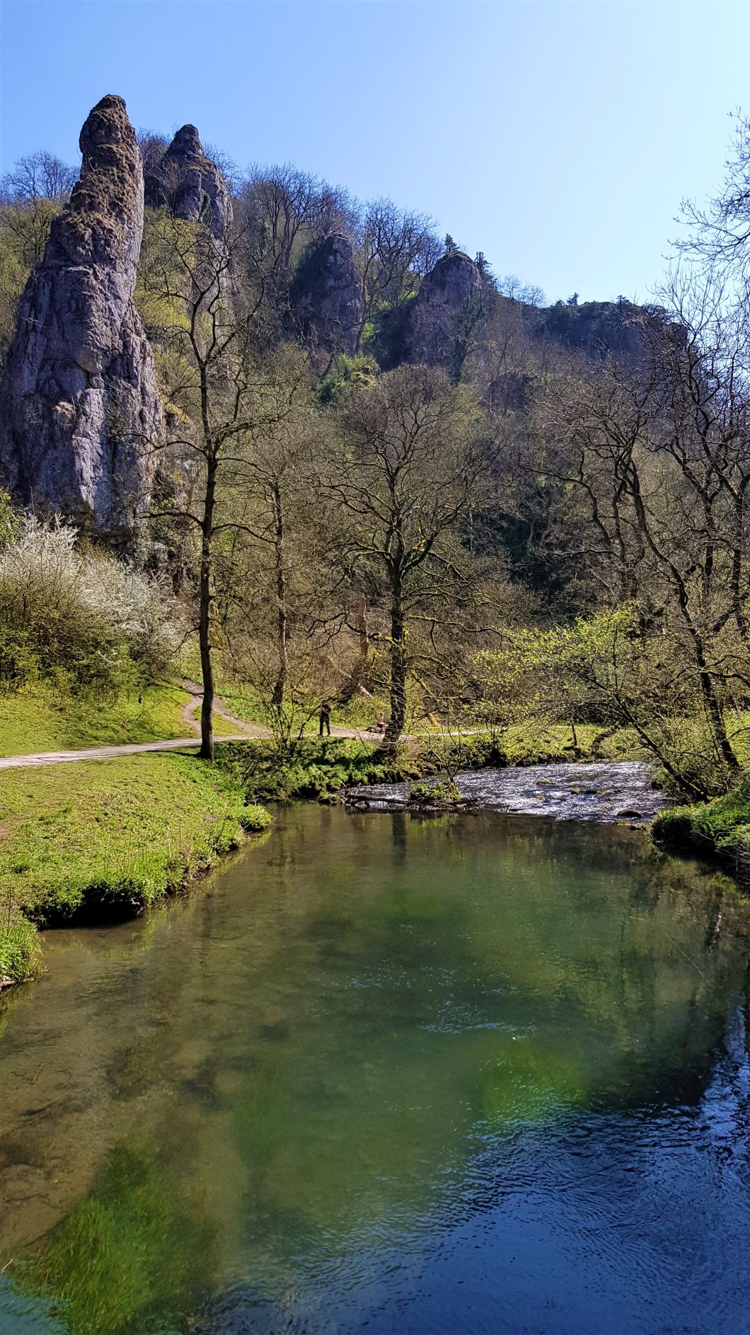 Dovedale | Stepping stones, Caves and Fossils - The Family Ticket