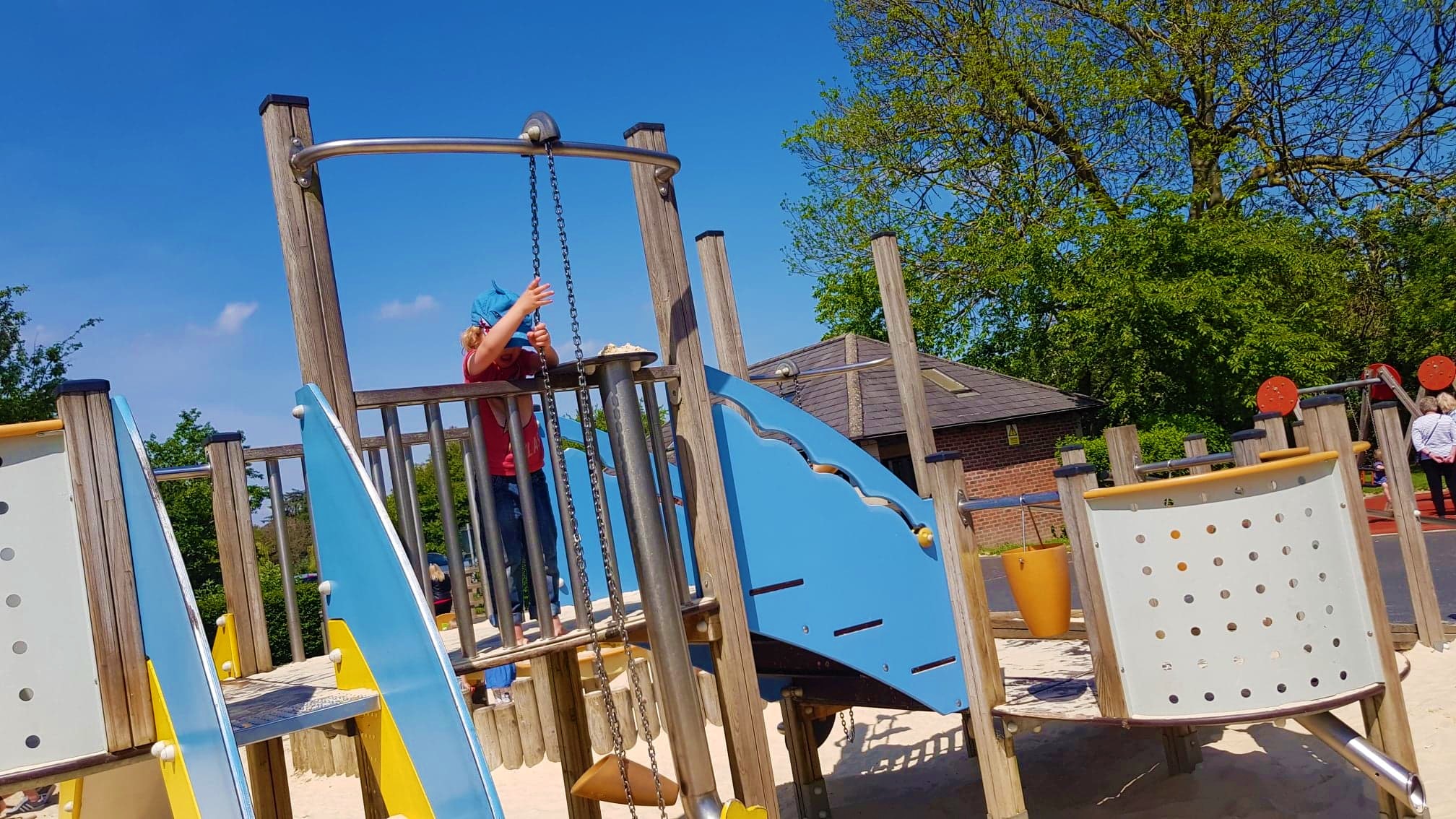 Riverside Play Park | Stratford-Upon-Avon - The Family Ticket